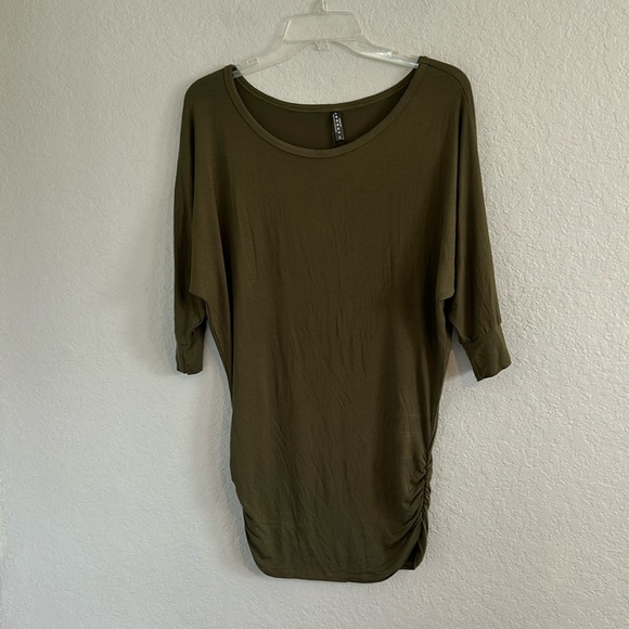 Made By Johnny | Tops | Olive Slinky Side Scrunch Top | Poshmark